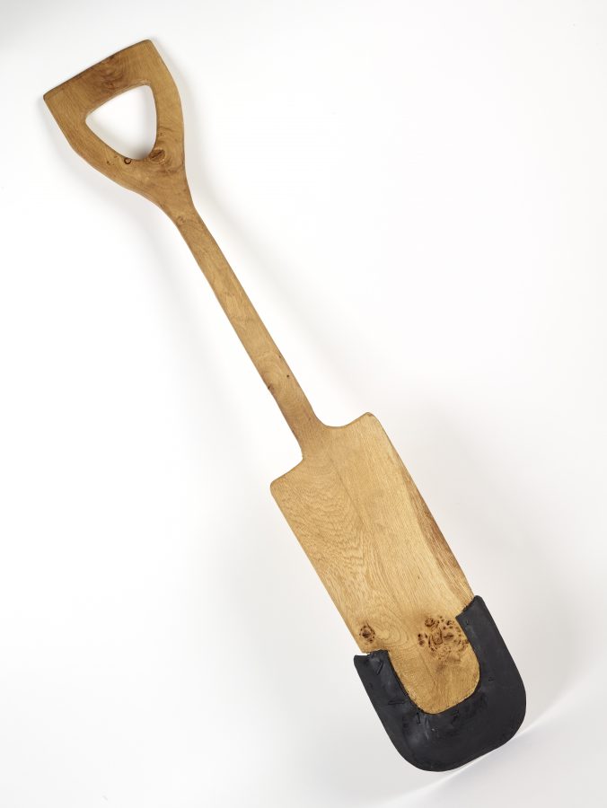 Reproduction Spade · Vikings in the East Midlands