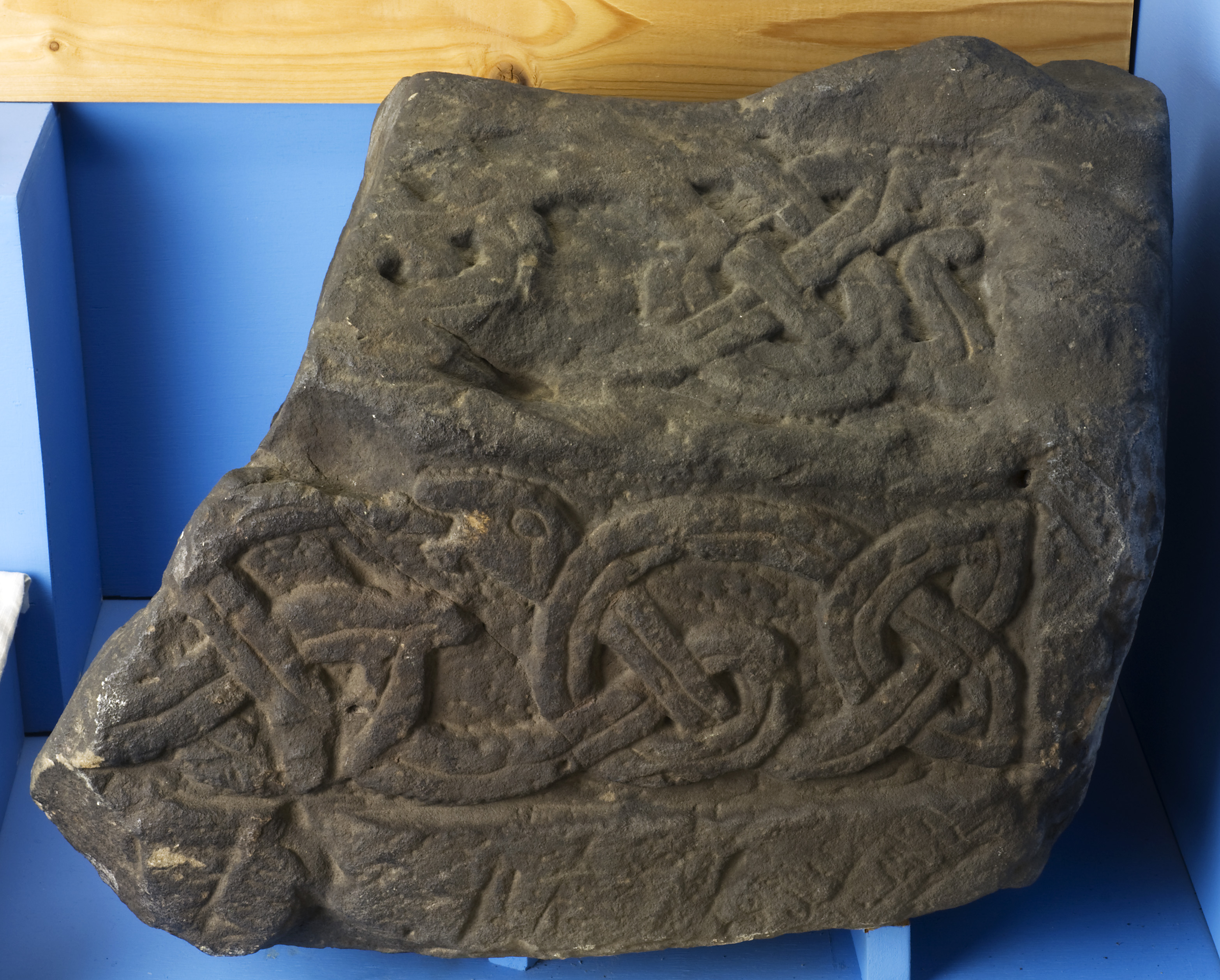 St Alkmund’s Hogback Grave Marker (1996-60-5) · Vikings in the East ...